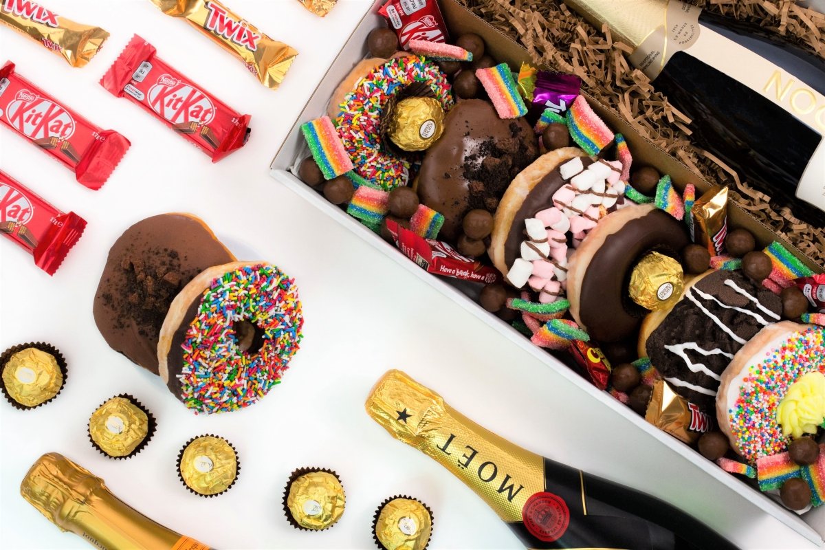 Birthday Lux Dessert Box- Yummy Box