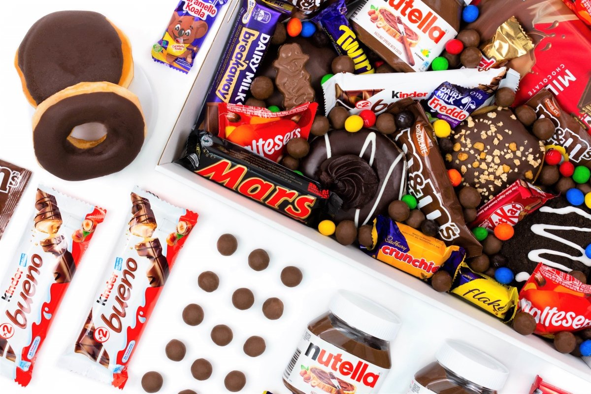 Chocolate Paradise Dessert Box - Yummy Box