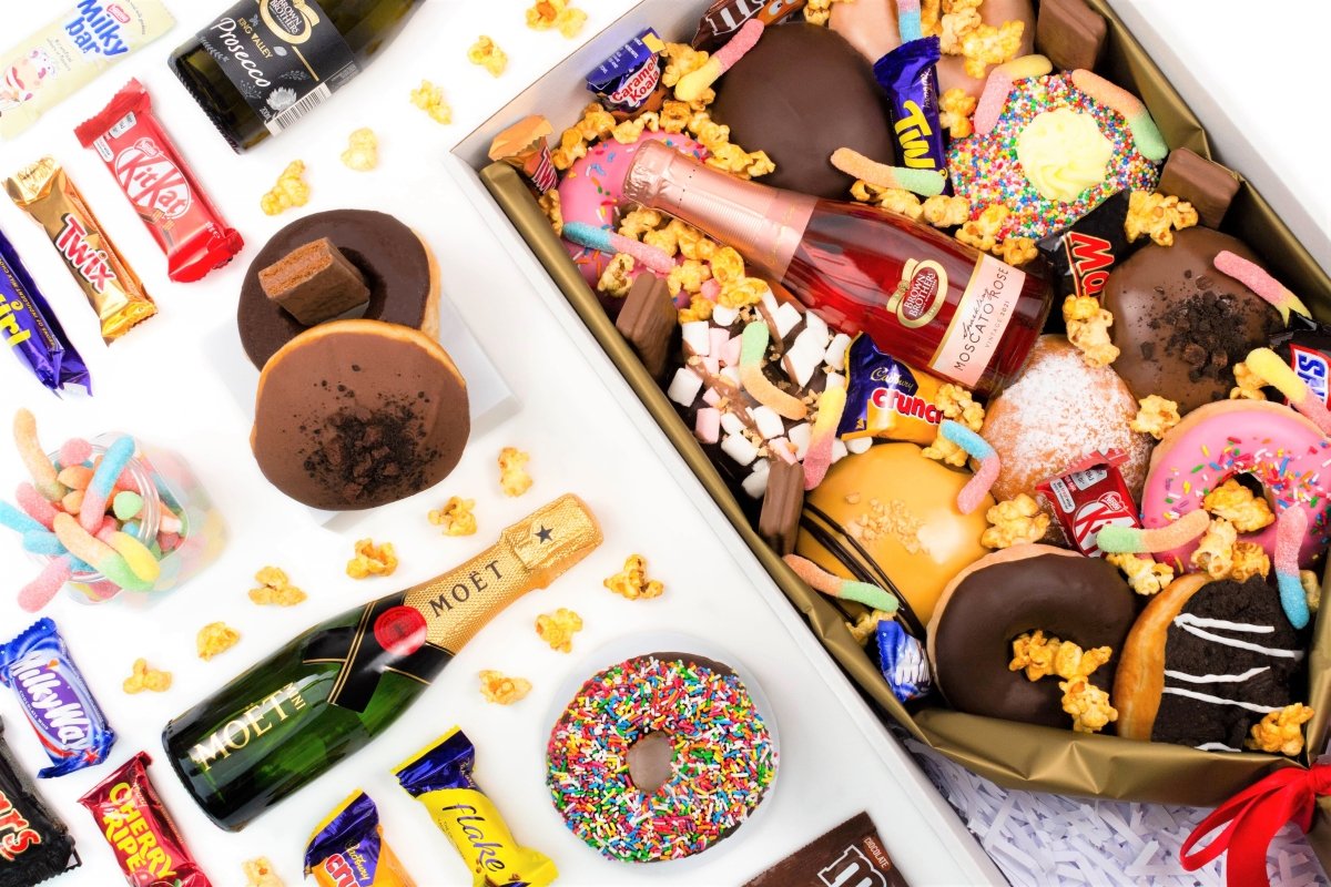 Loaded Donut Bouquet – Yummy Box